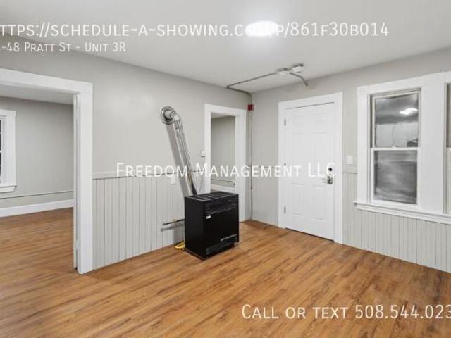 2 Br, 1 bath, Condo 44 Pratt St