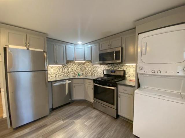 2 Br, 1 bath, Condo 44N Huntington Ave