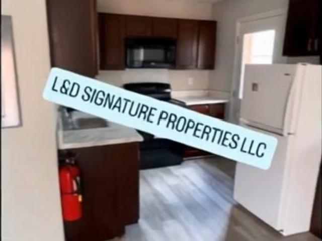 2 Br, 1 bath, Condo 457 Formwalt St SW