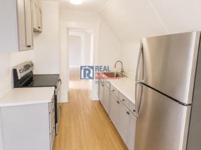 2 Br, 1 bath, Condo 45 Main St