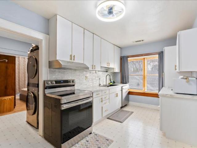 2 Br, 1 bath, Condo 469 10th St Nw
