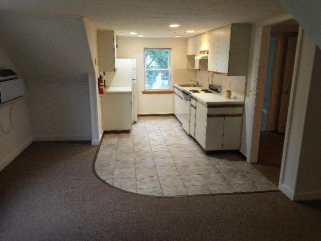 2 Br, 1 bath, Condo 46 Jackson St
