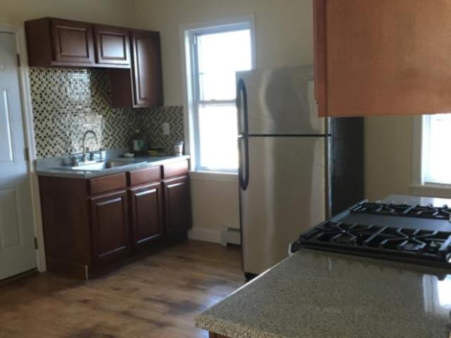 2 Br, 1 bath, Condo 46 Maple St