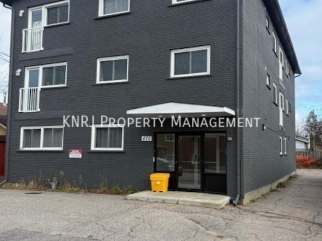 2 Br, 1 bath, Condo 470 Chippewa St W