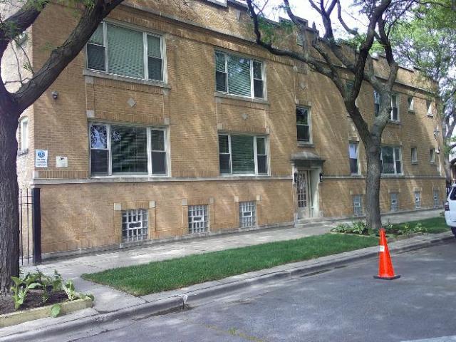 2 Br, 1 bath, Condo 4738 W George St