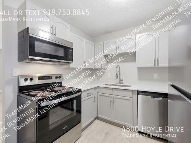 2 Br, 1 bath, Condo 4800 Hoyle Dr