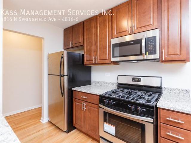 2 Br, 1 bath, Condo 4816 N Springfield Ave