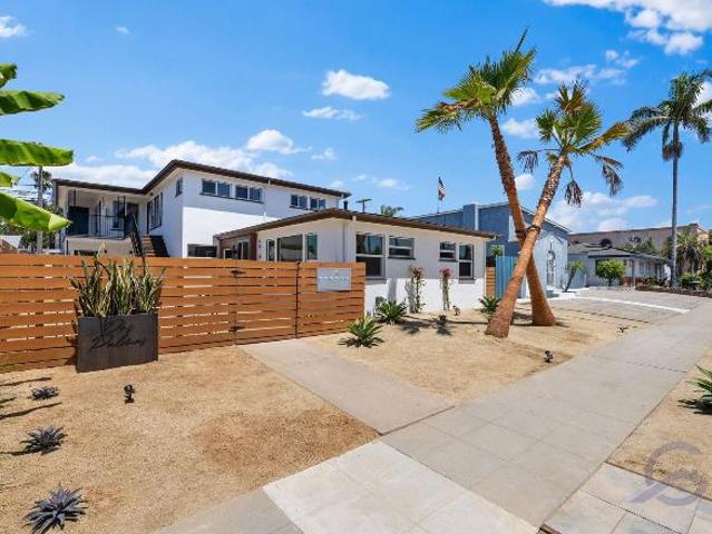 2 Br, 1 bath, Condo 4820 Muir Avenue