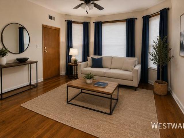 2 Br, 1 bath, Condo 4833 Montana