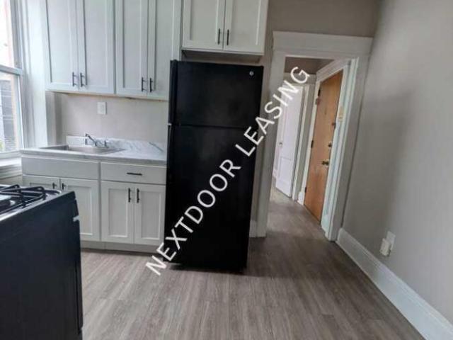 2 Br, 1 bath, Condo 488 Kennedy Blvd