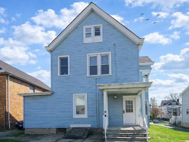 2 Br, 1 bath, Condo 4923 Marion Avenue