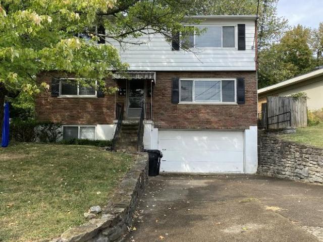 2 Br, 1 bath, Condo 4947 Charlemar