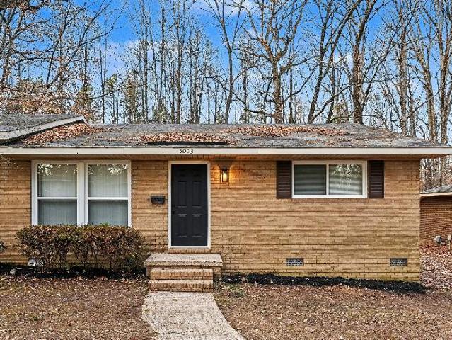 2 Br, 1 bath, Condo 5003 Lakecrest Drive