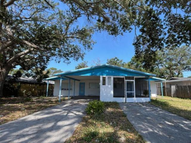 2 Br, 1 bath, Condo 5016 22nd Steet W