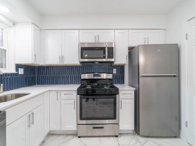 2 Br, 1 bath, Condo 501 Adams Lane