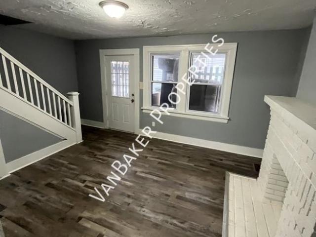 2 Br, 1 bath, Condo 502 Evelyn Ct