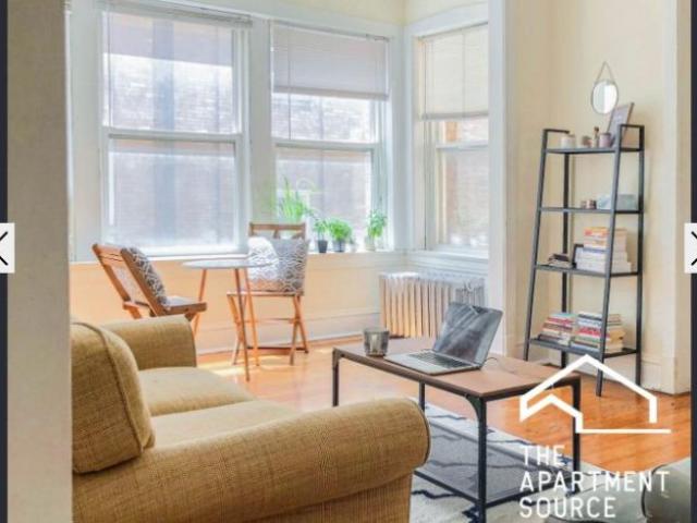 2 Br, 1 bath, Condo 5061 N Damen Ave