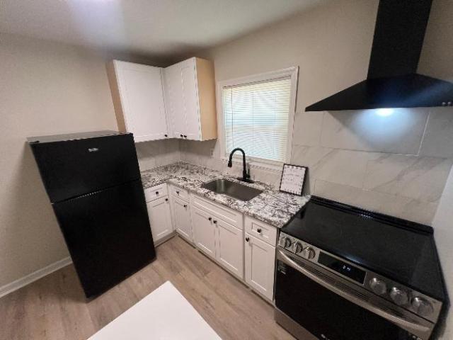 2 Br, 1 bath, Condo 506 N Line St