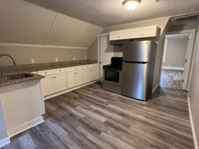2 Br, 1 bath, Condo 50 Vernon Street #3
