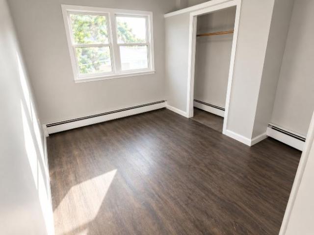 2 Br, 1 bath, Condo 50 Cortland St
