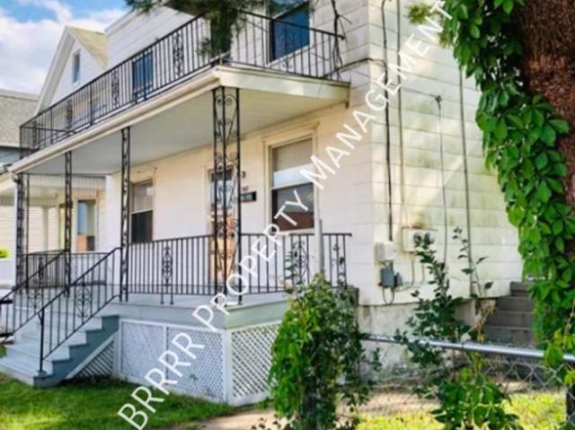 2 Br, 1 bath, Condo 510 Kosciuszko St