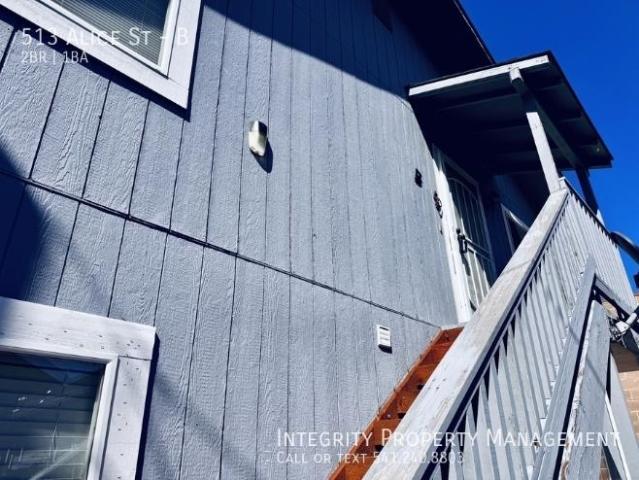 2 Br, 1 bath, Condo 513 Alice St