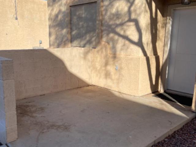 2 Br, 1 bath, Condo 515 E 6th Street