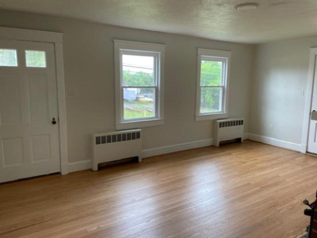 2 Br, 1 bath, Condo 519 Mechanic St