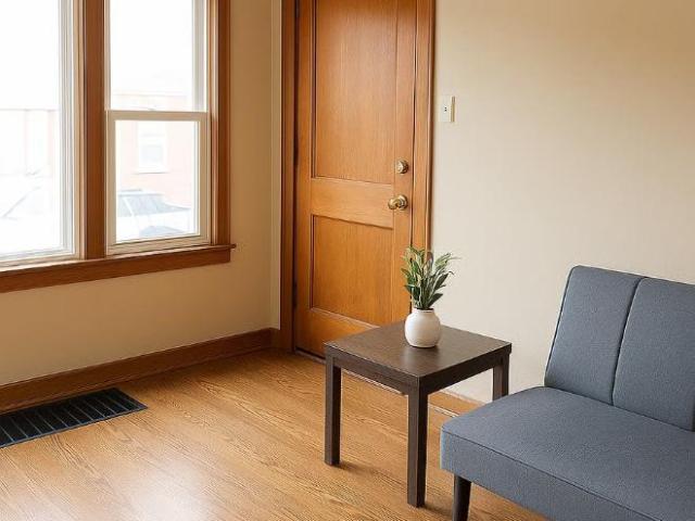 2 Br, 1 bath, Condo 51 S 11th St