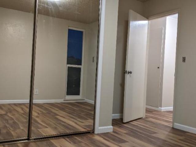 2 Br, 1 bath, Condo 5210 San Pablo Dam Rd