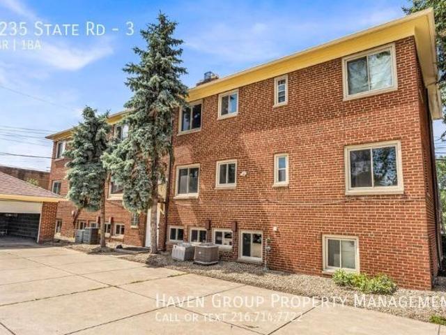 2 Br, 1 bath, Condo 5235 State Rd