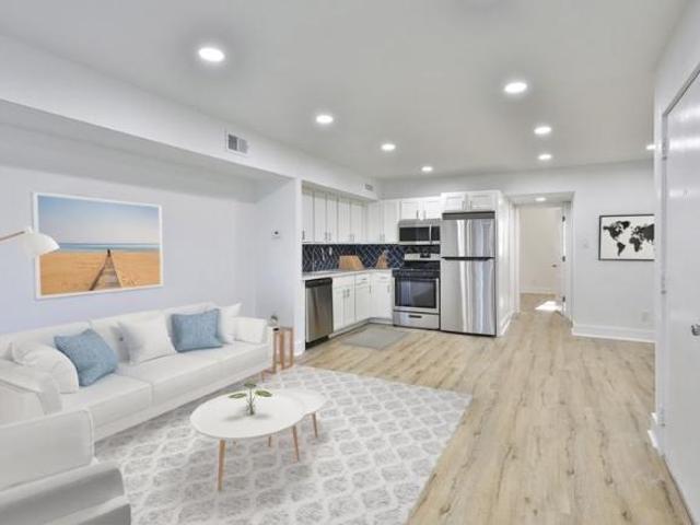 2 Br, 1 bath, Condo 532 Brookhaven Rd