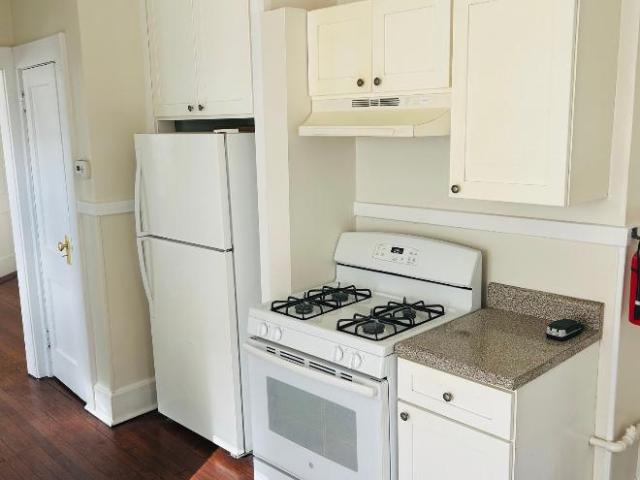 2 Br, 1 bath, Condo 532 Valley Road
