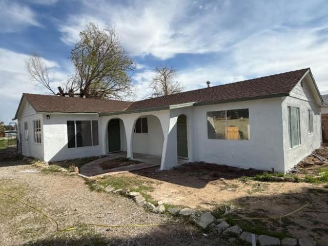 2 Br, 1 bath, Condo 5345 W Avenue L8
