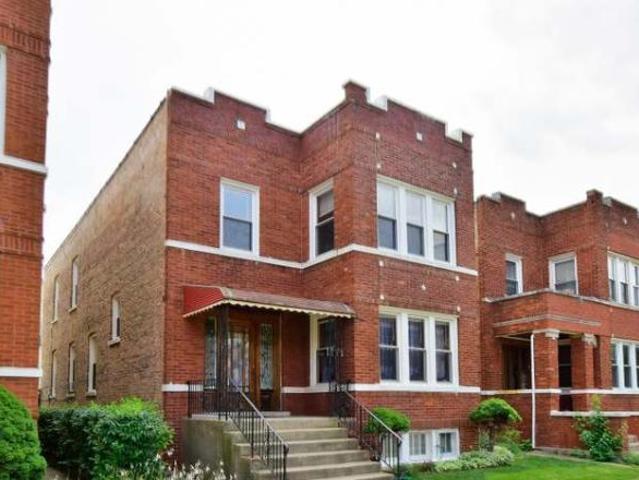 2 Br, 1 bath, Condo 5353 W Newport Ave