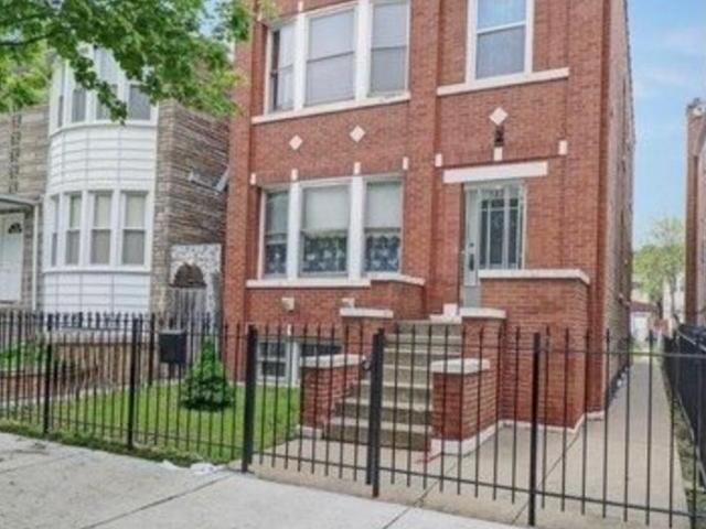 2 Br, 1 bath, Condo 5422 W Wrightwood Ave