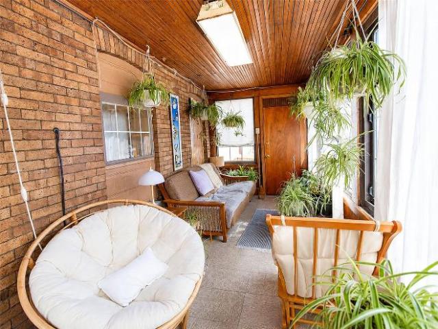 2 Br, 1 bath, Condo 5432 Baywood St