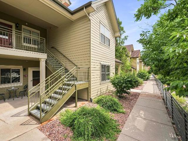 2 Br, 1 bath, Condo 5460 Allison St