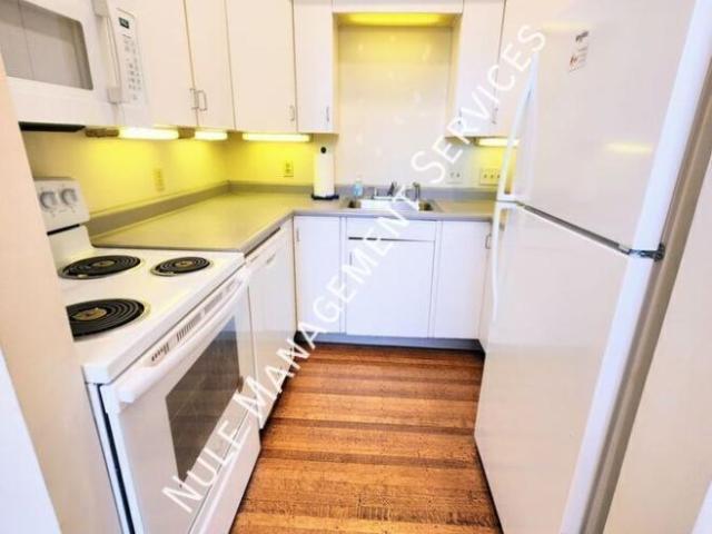2 Br, 1 bath, Condo 5518 Ellsworth Avenue