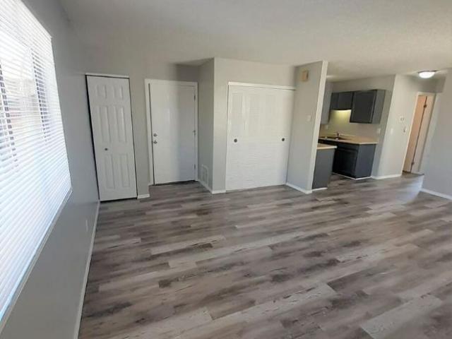 2 Br, 1 bath, Condo 5537 Bonita Village Road