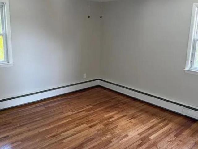 2 Br, 1 bath, Condo 55 Haines Ave
