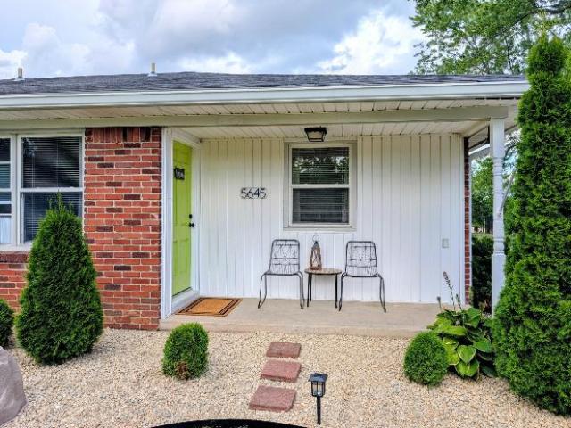 2 Br, 1 bath, Condo 5643 South 950 E