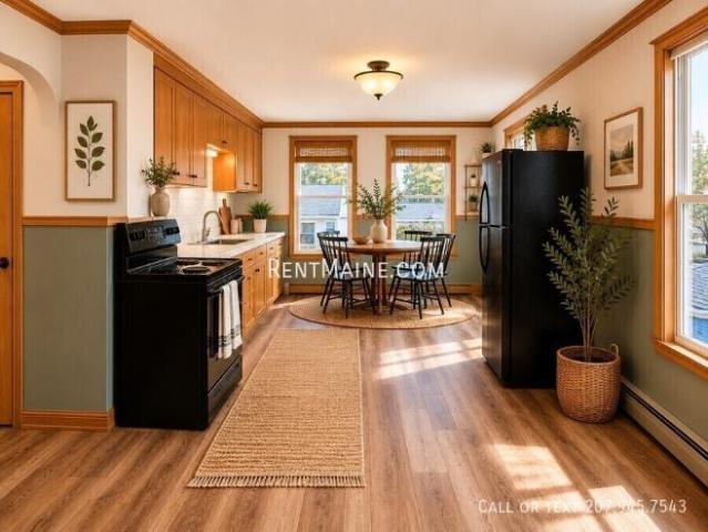 2 Br, 1 bath, Condo 56 Franklin St