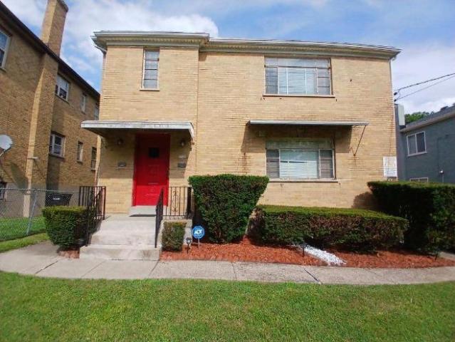 2 Br, 1 bath, Condo 5720 Hamilton Ave
