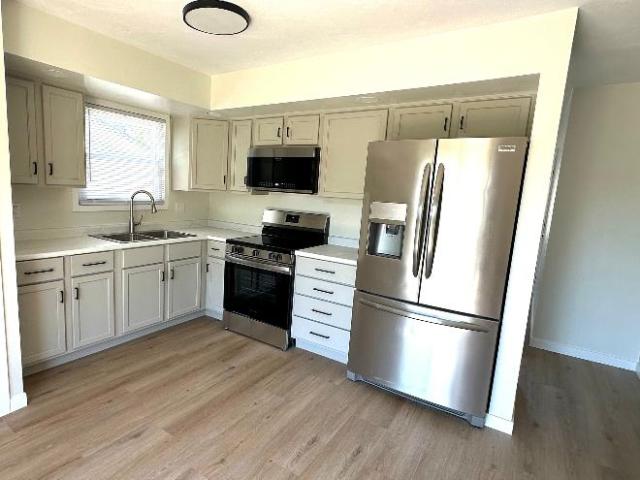 2 Br, 1 bath, Condo 58208 County Road 23