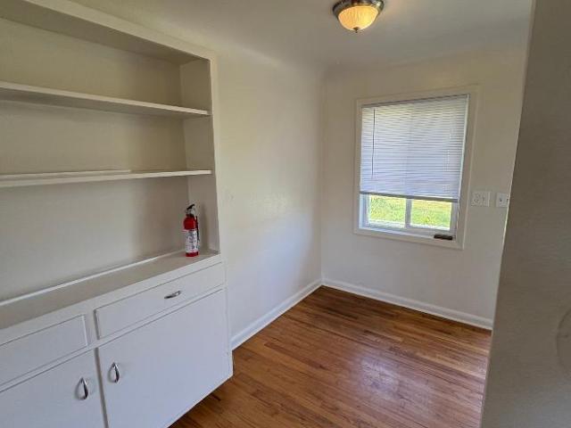 2 Br, 1 bath, Condo 591 W Sherman Drive
