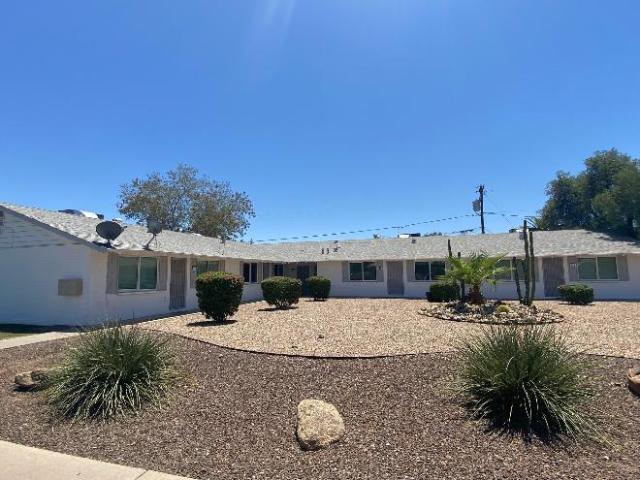 2 Br, 1 bath, Condo 5927 West Rose Lane