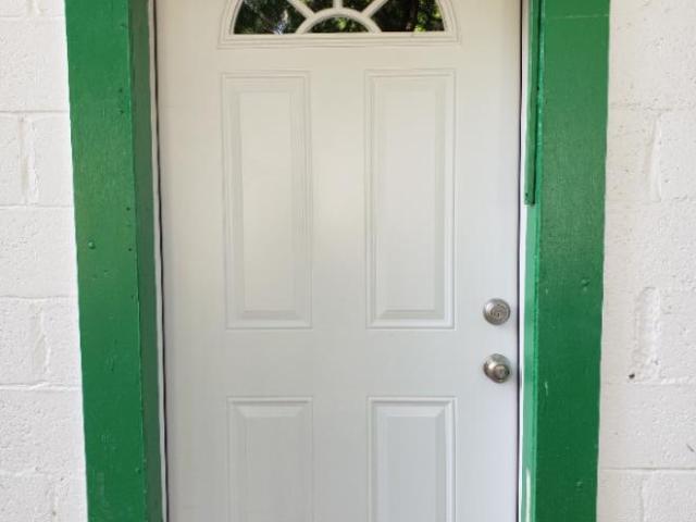 2 Br, 1 bath, Condo 5920 Morgan Road