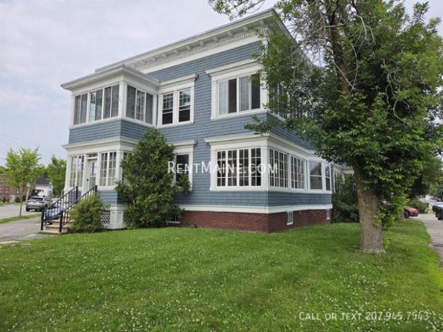 2 Br, 1 bath, Condo 5 Central Ave