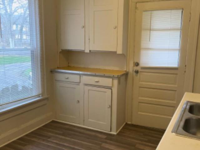 2 Br, 1 bath, Condo 5 Circle St
